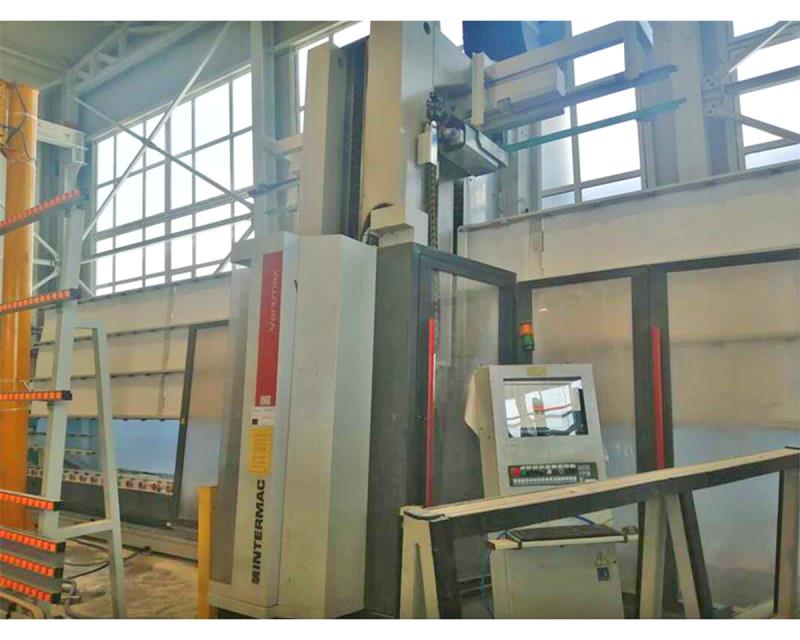 Used INTERMAC VERTMAX 2.6 VERTICAL CNC MACHINING CENTER for sale